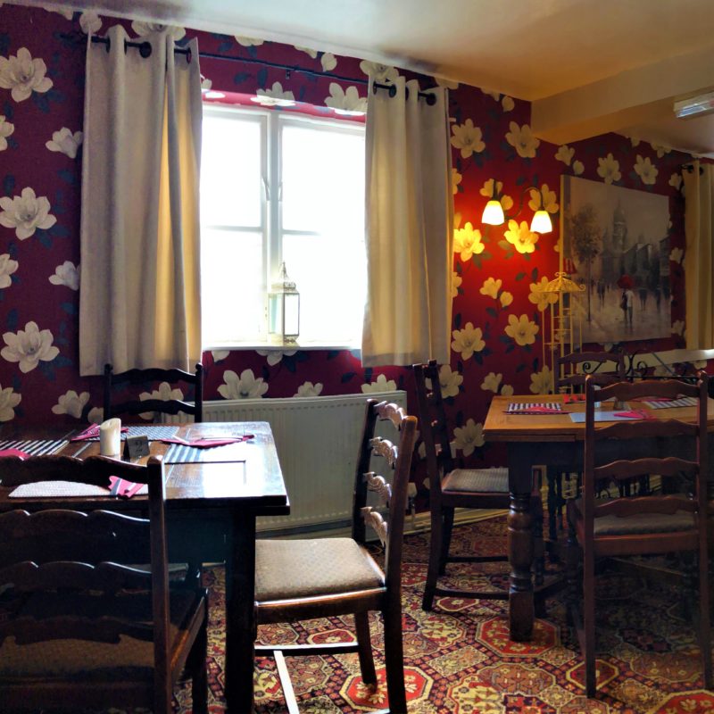 Golden Lion Ripon - Cosy traditional pub with great food, cask ales and ...